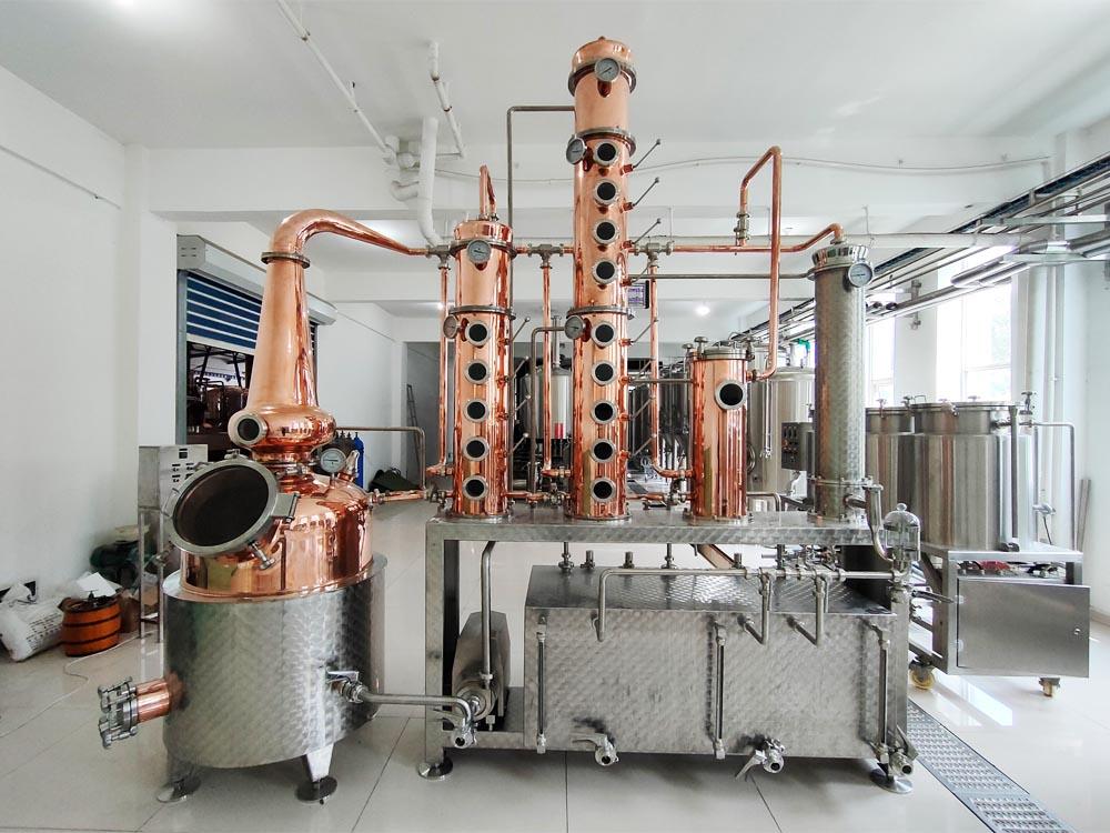 What is basic structure of whiskey distillery machine | TianTai® 2 ...