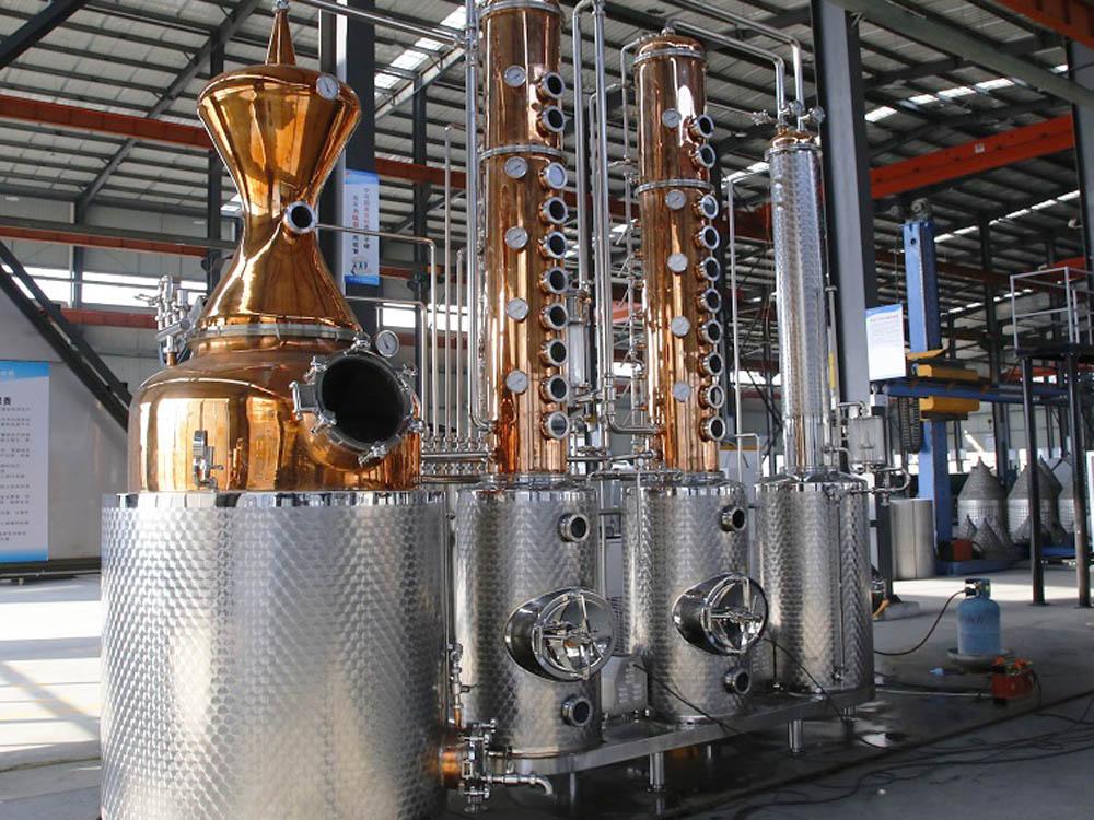 3000L Spirits Distillation Equipment | TianTai® 2-150HL brewery ...