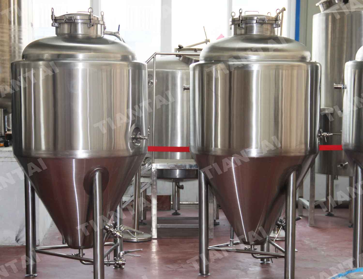 200L Jacketed conical fermenter | TianTai® 2-150HL brewery equipment ...