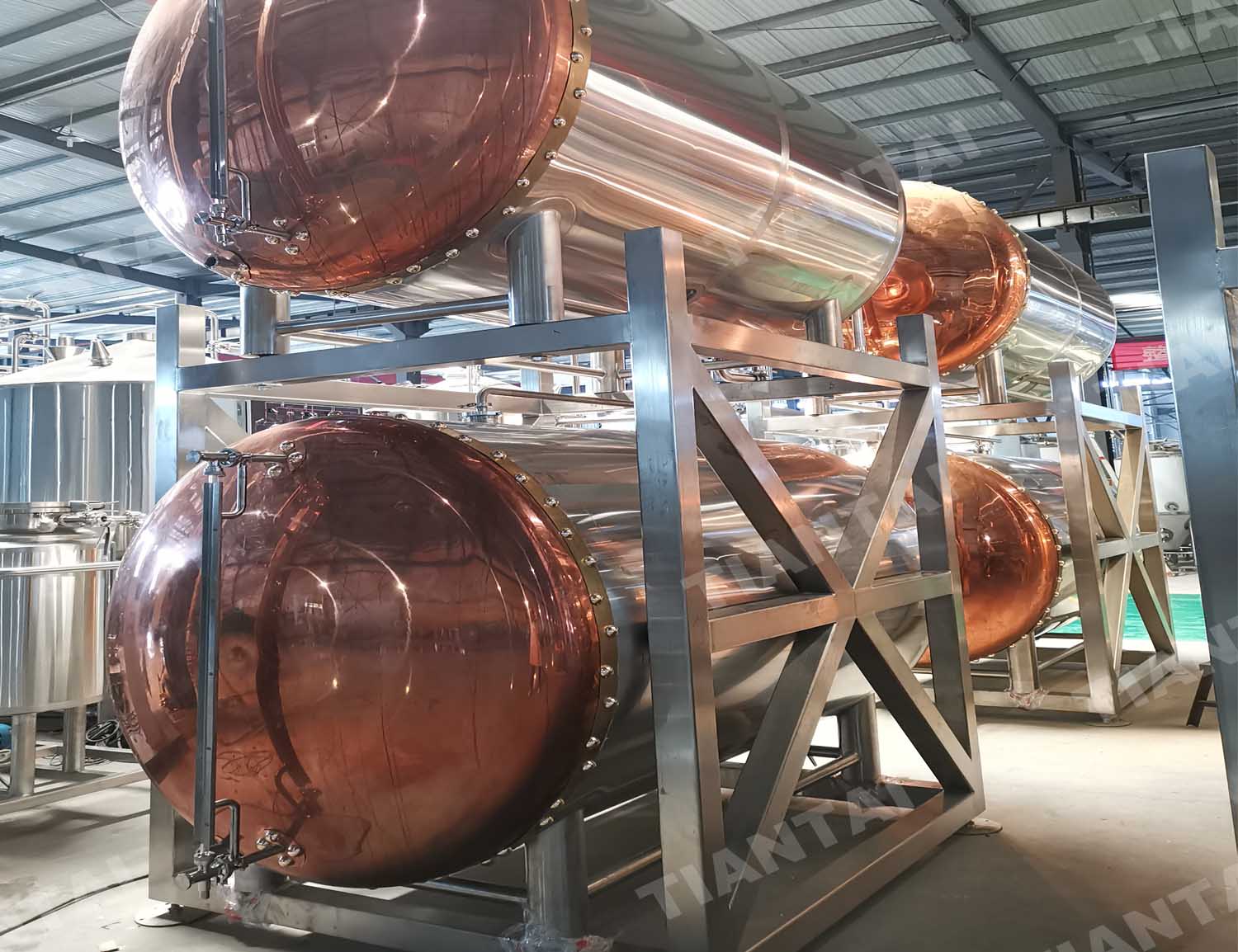 USA BREWPUB 20bbl horizontal bright beer tank | TianTai® 2-150HL ...
